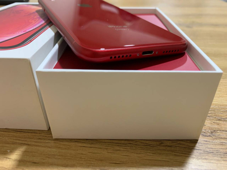 Продам iPhone Xr 64 Gb