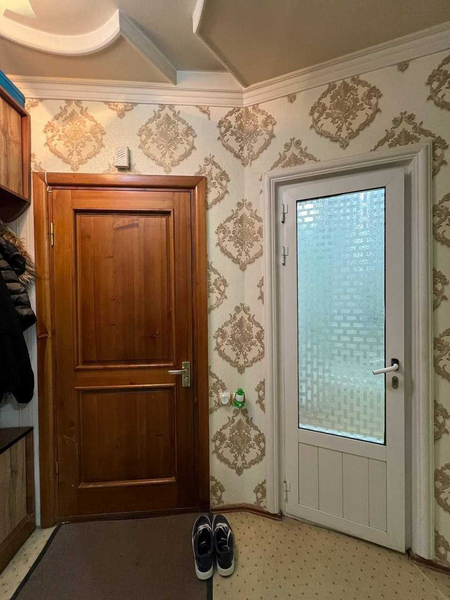Продается своя квартира на Лабзаке Ц-12