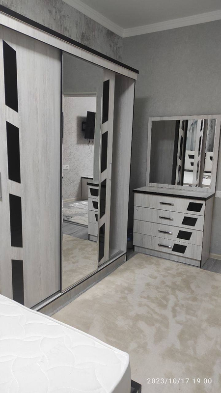 Срочно продам ттз4 Мирзо Улугбек район 2/4/4 бал 2/6  треб ремонт