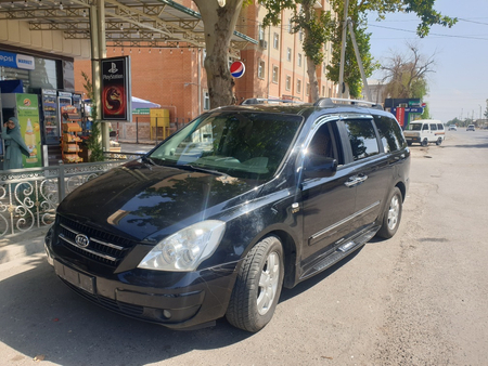 Kia carnival 2008