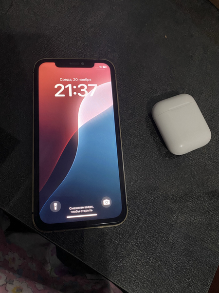 Iphone XR , корпус 13 pro gold, airpods pro оригинал сотилади