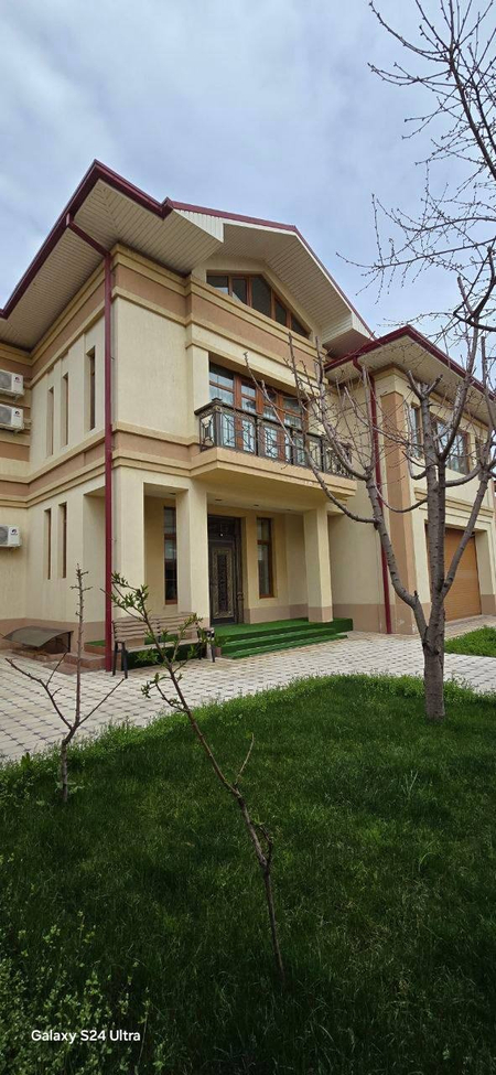 Продается Евро дом рядом с Бек кафе