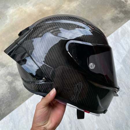 AGV pista gp shlemlari