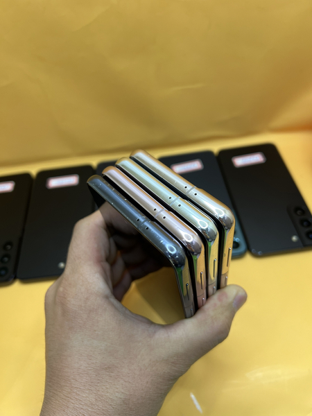 Samsung z fold 4 12/256Gb snapdragon-8plus gen 1