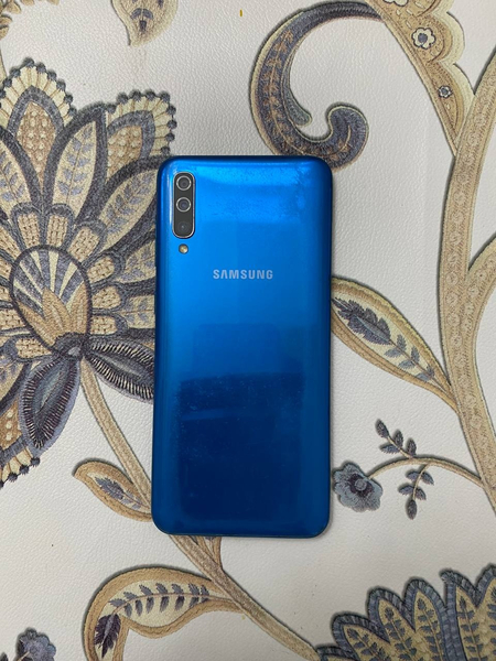 Samsung a50, самсунг а50