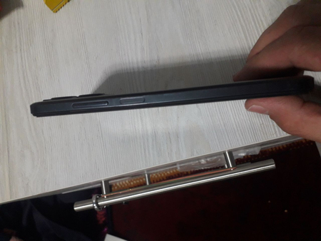 Telefon sotiladi