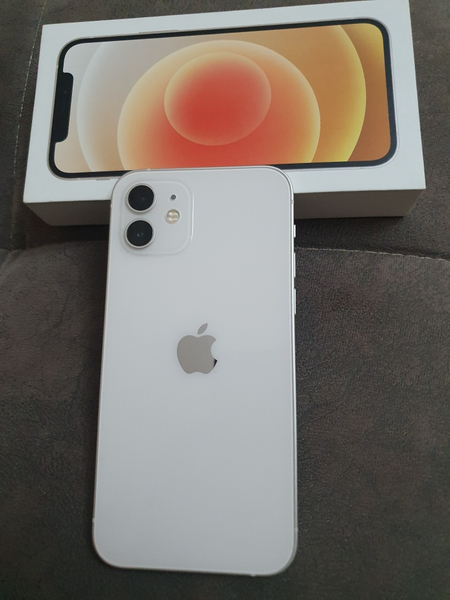 Iphone 12 В идеальном состоянии