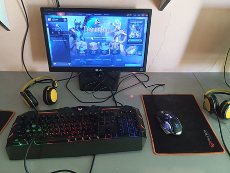 I3. 3yoki 4 avlod - 8 gb ozu - gtx 650 ti Strim qilsa boladi.