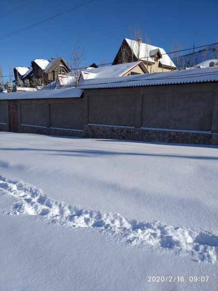 Продаётся дача в горах