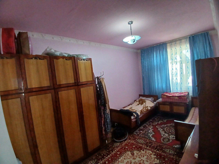 Dom sotiladi 2 xona 8 etaj. Orinter Dombraobod stroy bozor