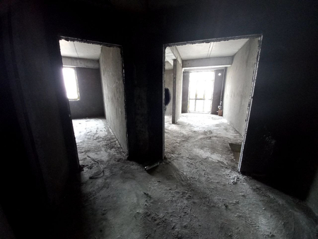Продам квартиру 2х комнатную (Коробка без ремонта)