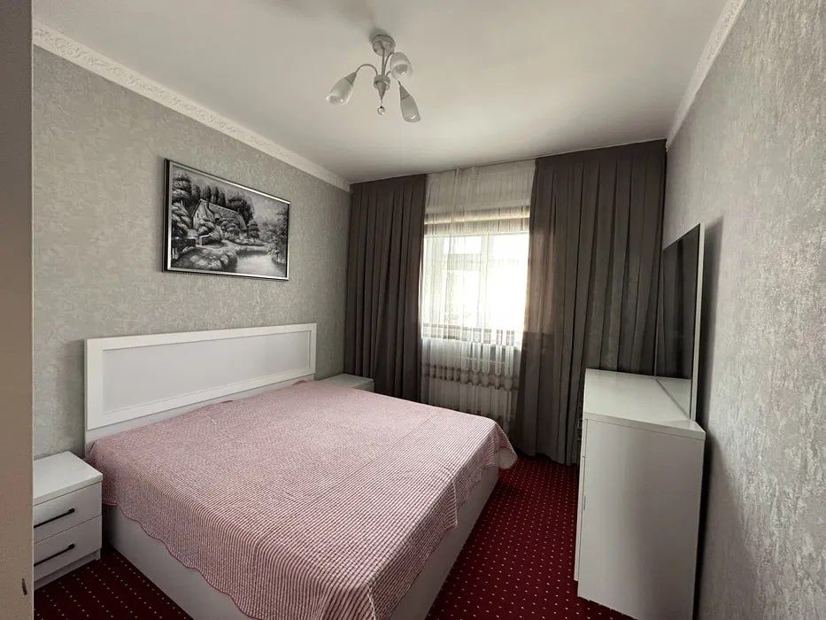 Сотилади. Сергели 5а.  3/4/7. 60м²