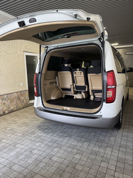 Hyundai Starex H 1 2019