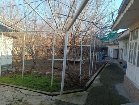 Продаётся участок 8-сотк Юнусабадский район Хасанбай