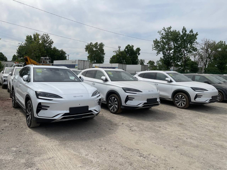 Byd champion 605 km full 2024