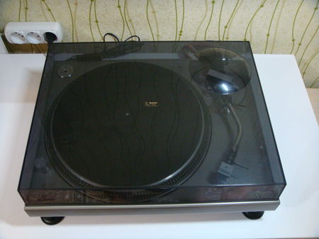Проигрыватель винила Technics SL1200