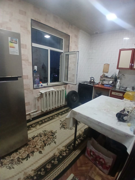 Jar Ariq 15 uy 9 qavatli uyninig 9 qavatida 2-xona 59 kv.m srochna
