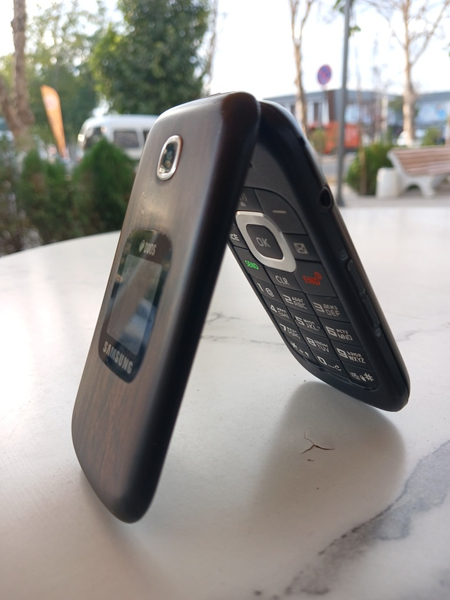 Samsung gusto 3 gsm