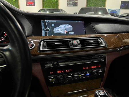 BMW F02 750 Li (Alpina)