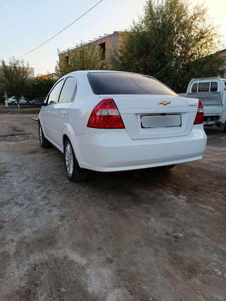 Nexia 3 yili 2019 srochno sotiladi