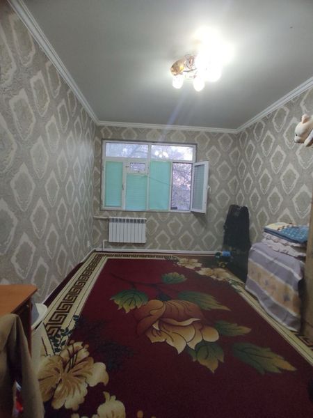 Чиланзар 7 2в3/4/4 срочно продаю возле бассейна