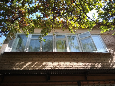 Продаю свою 3-х комнатную квартиру на Домбрабаде