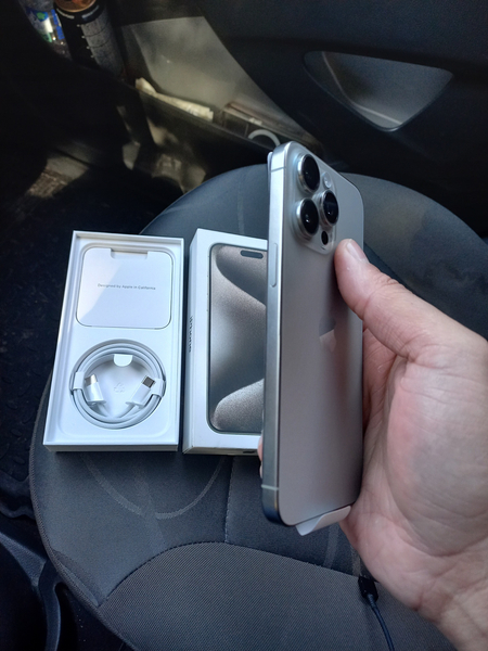 Iphone 15 pro max 256 38 skl