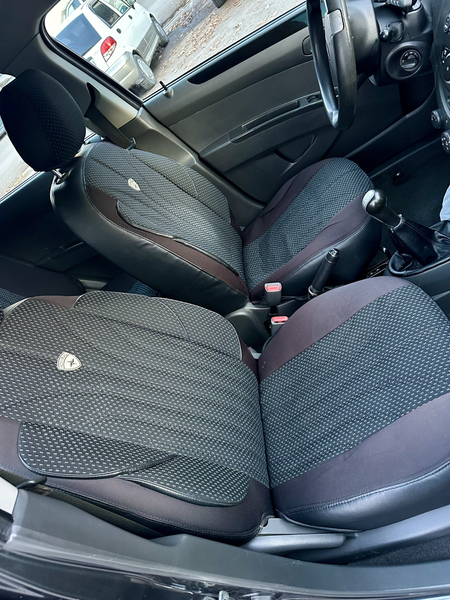 Chevrolet Spark MT механика 2 позиция, кондиционер, свой