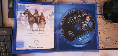 Playstation o'yinlar sotiladi