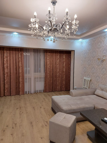 Продам квартиру на Ц-1