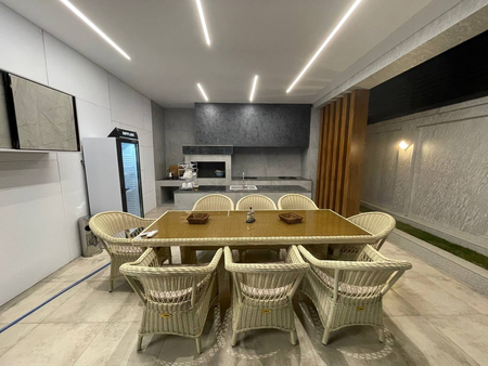 Новая дача Diamond Villa возле Бочке