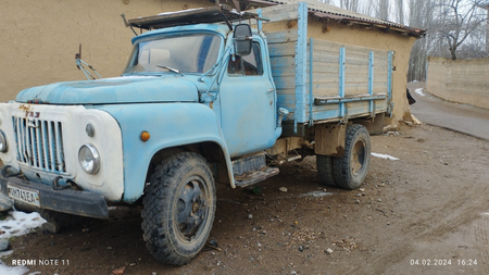 Gaz 52  benzinda