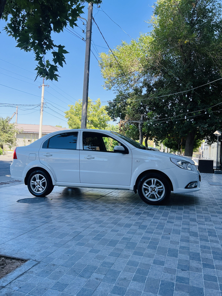 Nexia3  2020yil Avtomat 92.000km
