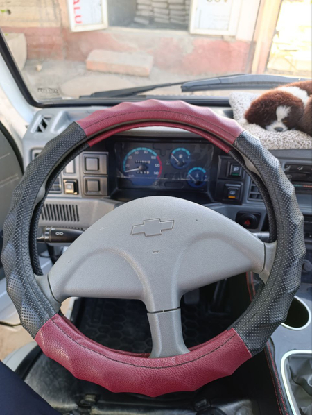 Damas rusumli avtomobil sotiladi