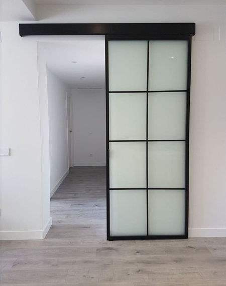 Современные раздвижные двери в стиле Loft