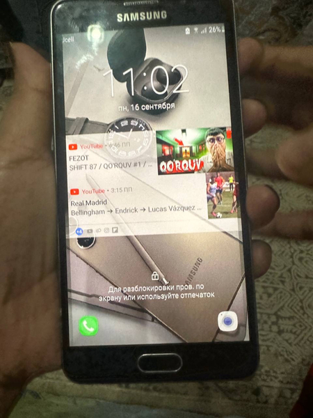 Telefon samsung a5 sotiladi