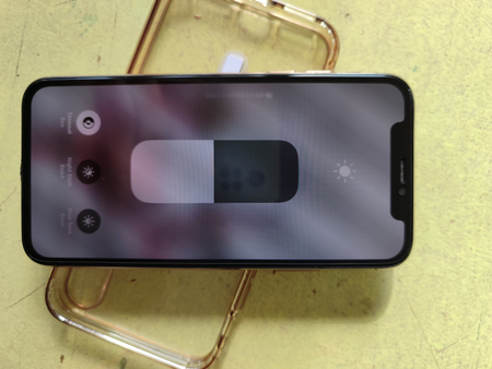 iPhone xs holati yaxshi