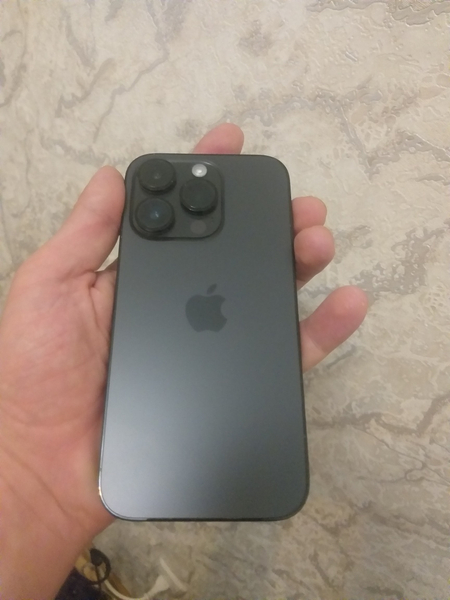 Срочно продаётся iPhone 14 PRO