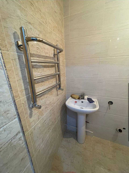 谷 124039 谷  Olmazor tumanida 3-xonali kvartira sotiladi!