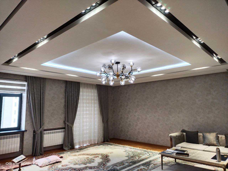 (К129067) Продается 4-х комнатная квартира в Шайхантахурском районе.
