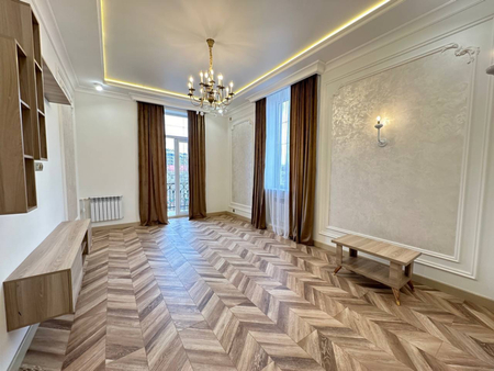 Продам квартиру 3/4/5/80м2 Улица Шота Руставели Ор Аския Базар