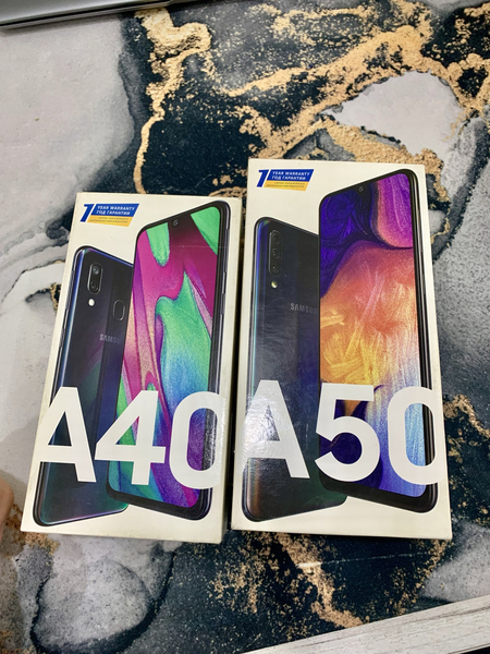Ideal Telefonlar ikkalasi arzonga