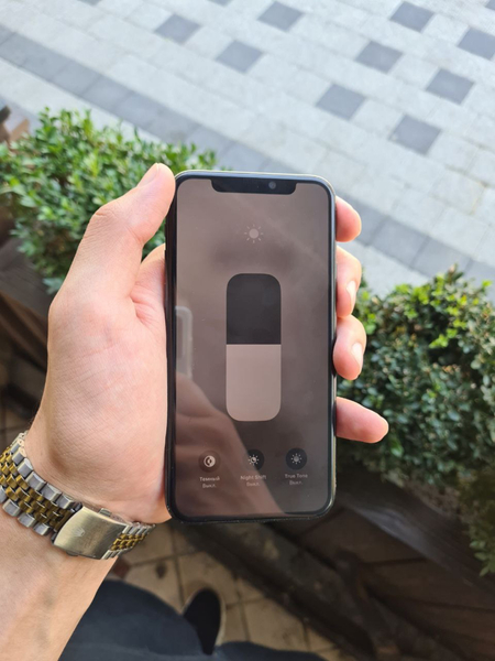 Iphone 11 pro obmen yoki sotiladi