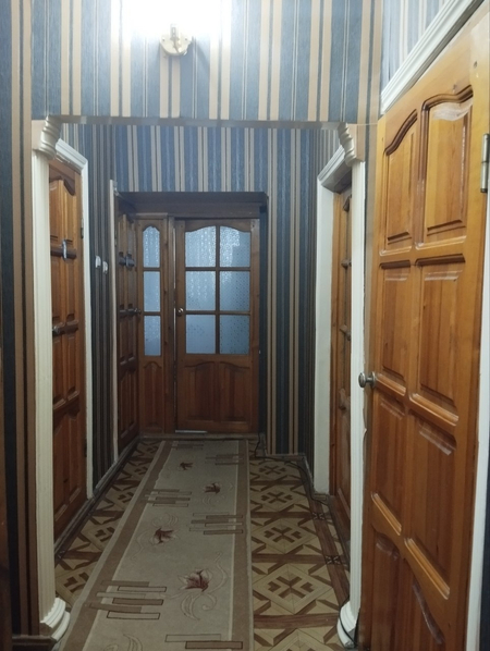 Продаётся квартира на Юнусабаде 9 кв 2/1/9