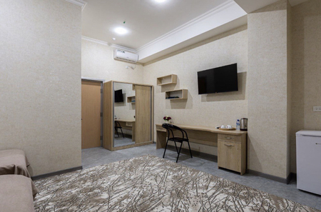 Zdaetsya gotoviy otel Chilanzarskom rayone so vsemi udobstvam