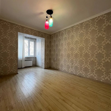 Продается 3-4/2/6
 Дархан Кара Ниязова