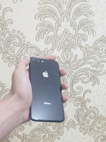 Iphone 8 plus 64