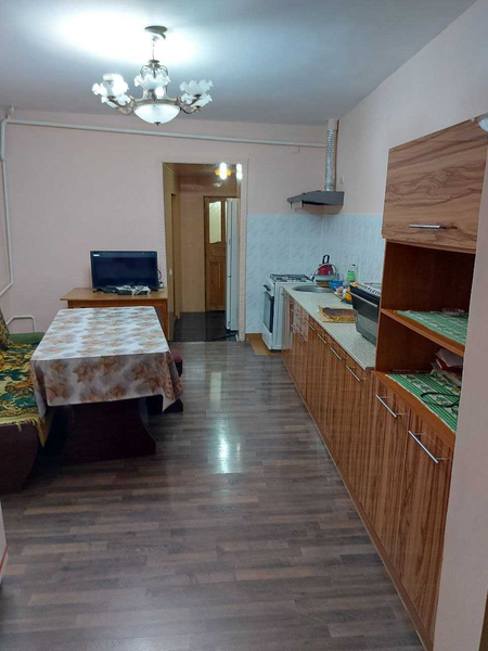 №3308\\nСрочно продаётся 10 соток дом