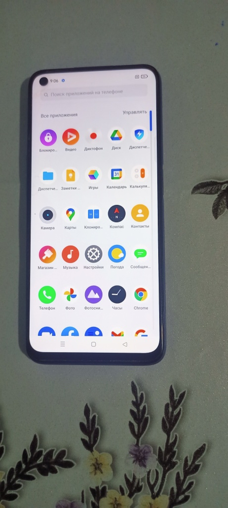 Продам телефон realme 6