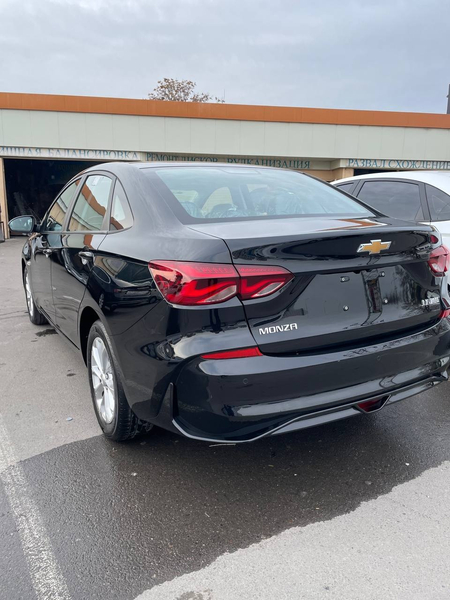 Monza 1.5 atmasferiniy Orient leasing bilan muddatli tolovga